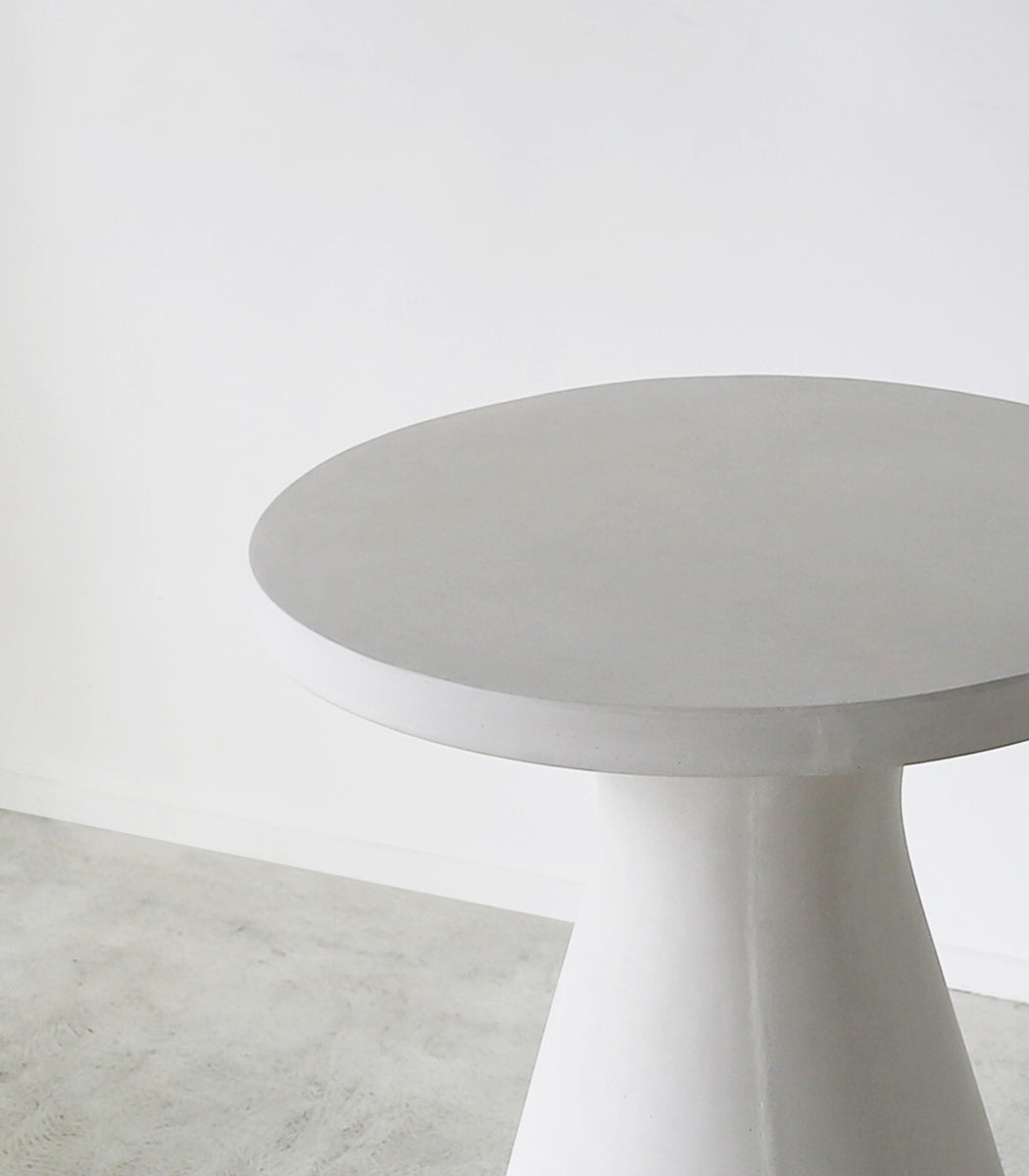 'Corfu' Concrete Pedestal Dining Table / 65cmD x 75cmH / White – Indie ...